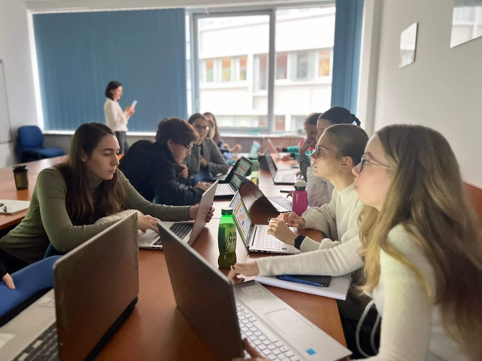 A zero-waste future and the importance of the digital carbon footprint ...